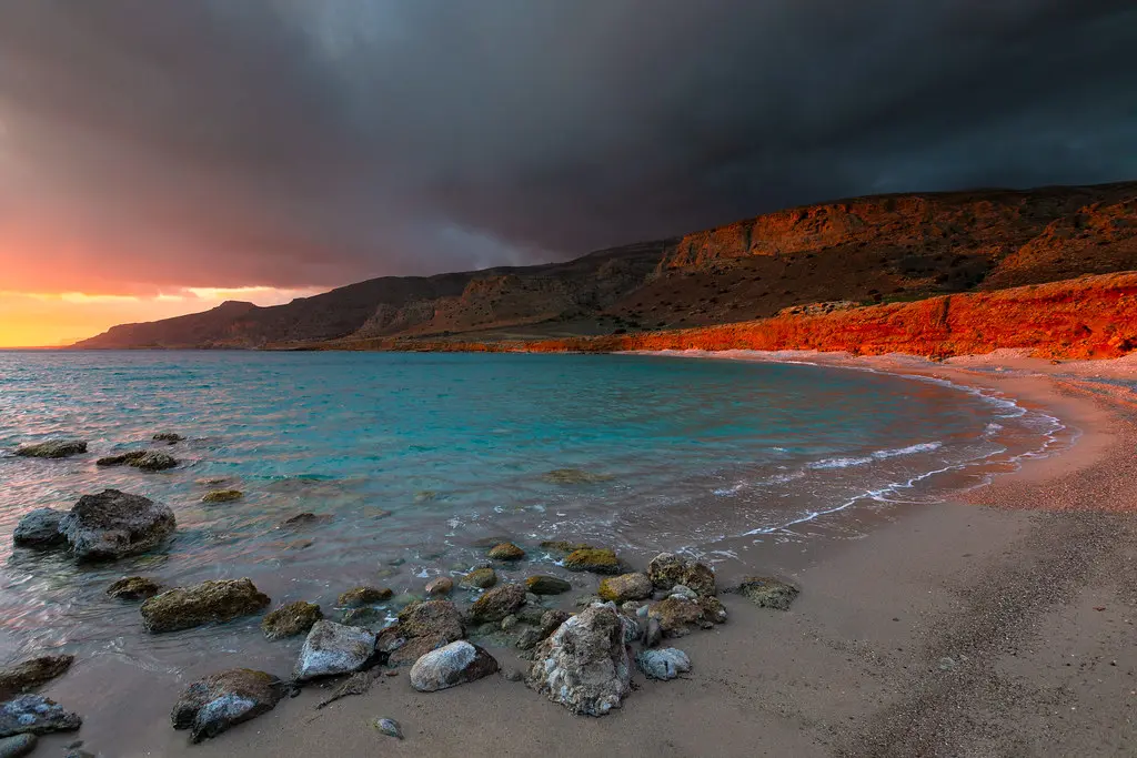 Best Beaches in Crete That Blend Relaxation and Local Shopping | Karta